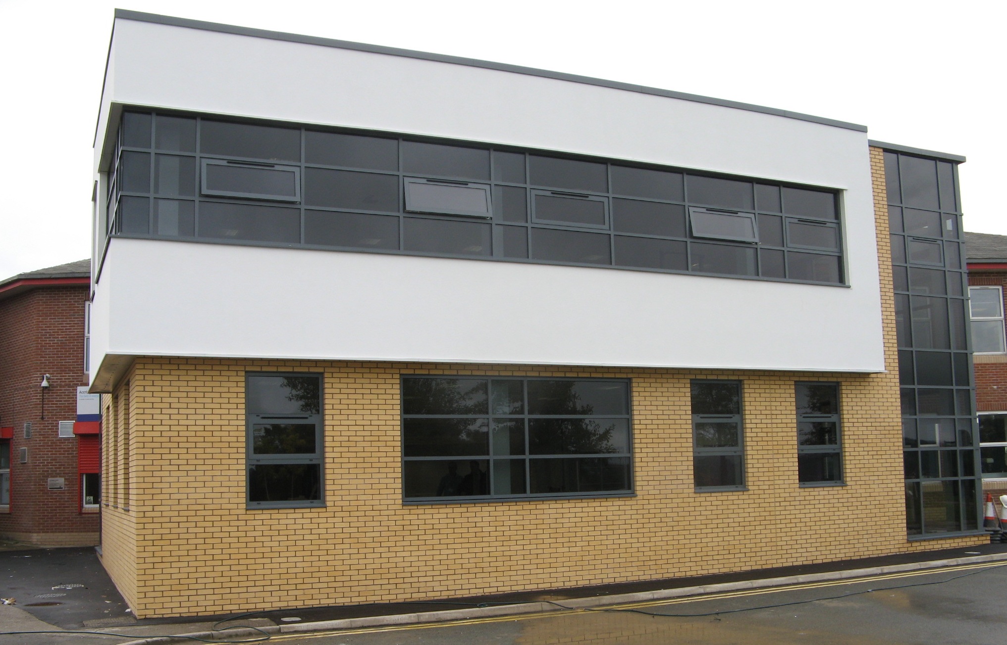 Science and Technology Classrooms - HTC Architects
