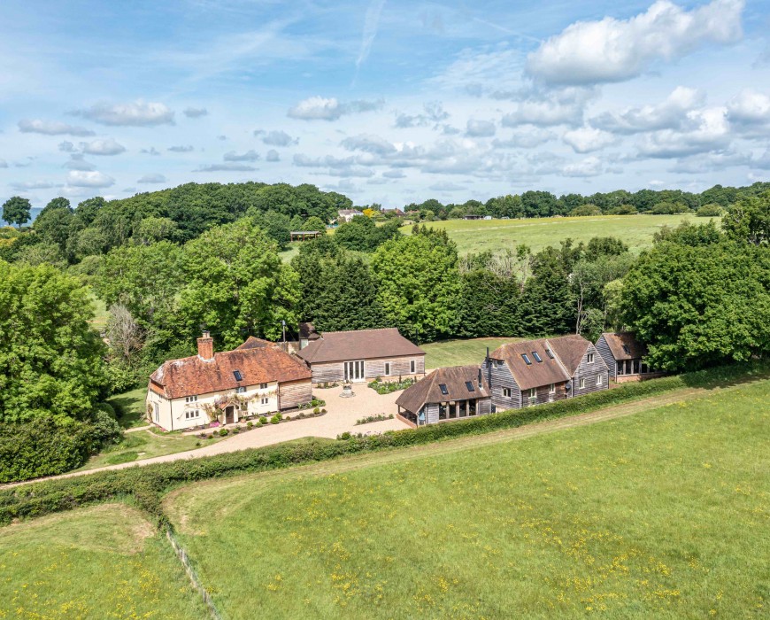 Farmhouse in West Sussex - HTC Architects